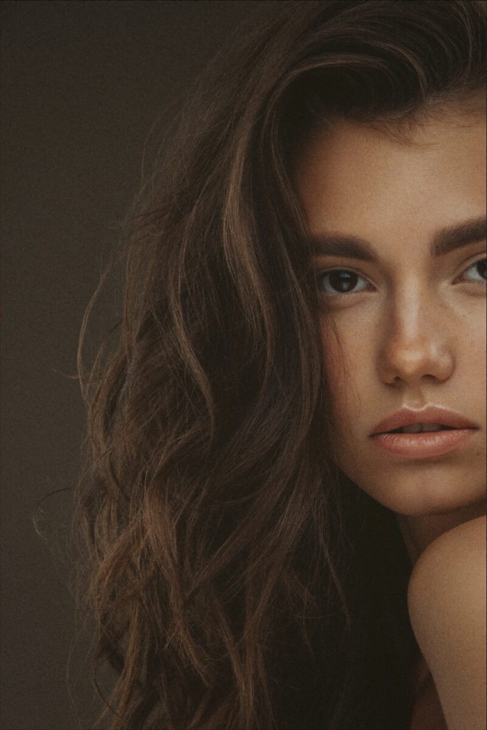 8 Healthy Hair Habits For Luscious Locks | kyliemattos.com